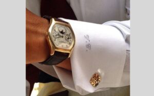 French Cuffs vs Barrel Cuffs: A Style Guide