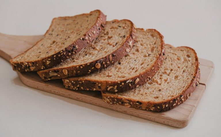 15 Best Foods That Help Stay Awake Naturally