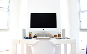 465 Cool Computer Names to Make Your Device Stand Out